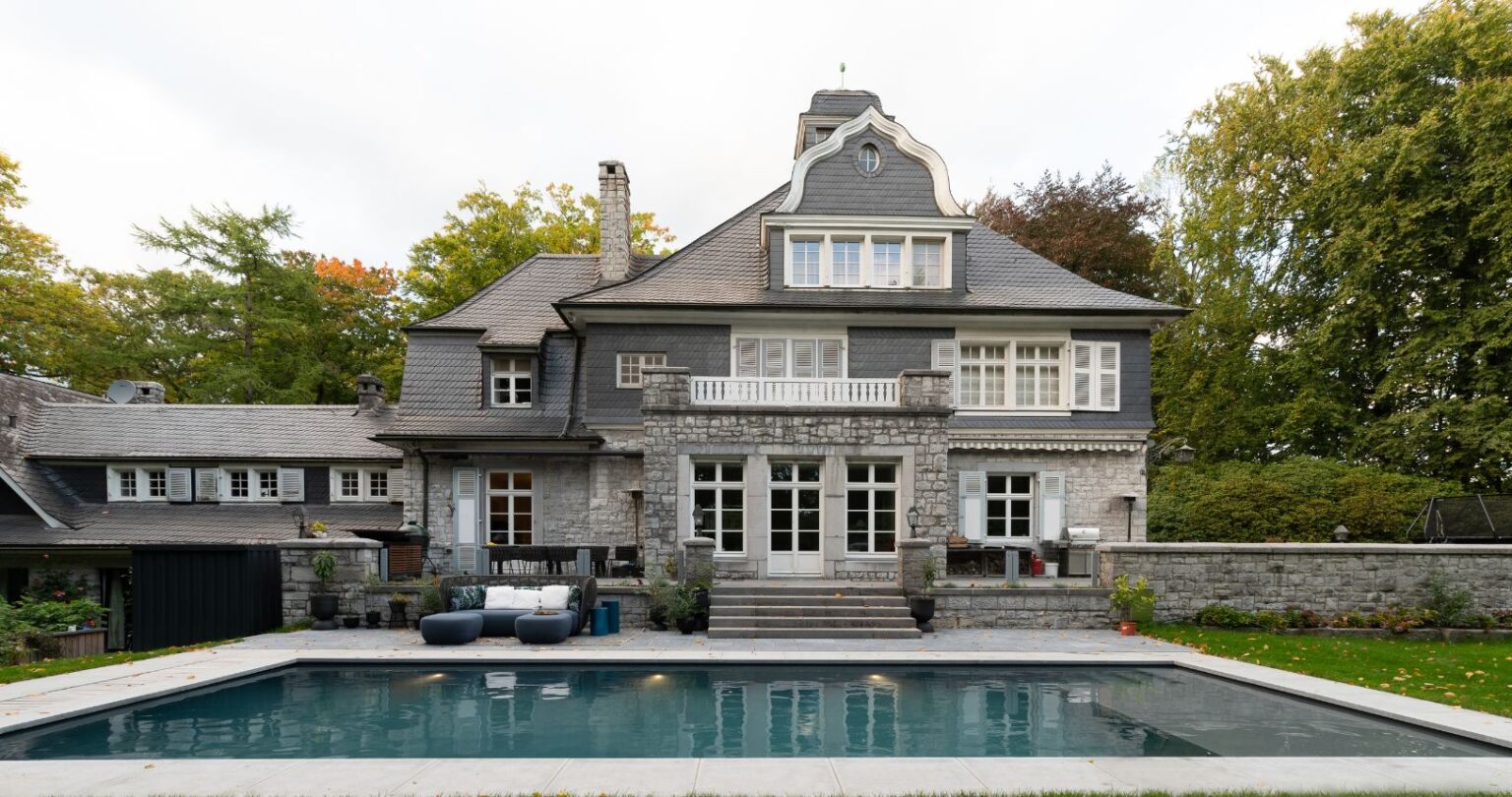 Dive into Luxury: Starline Monoblock® Installed by Crystal Leisure